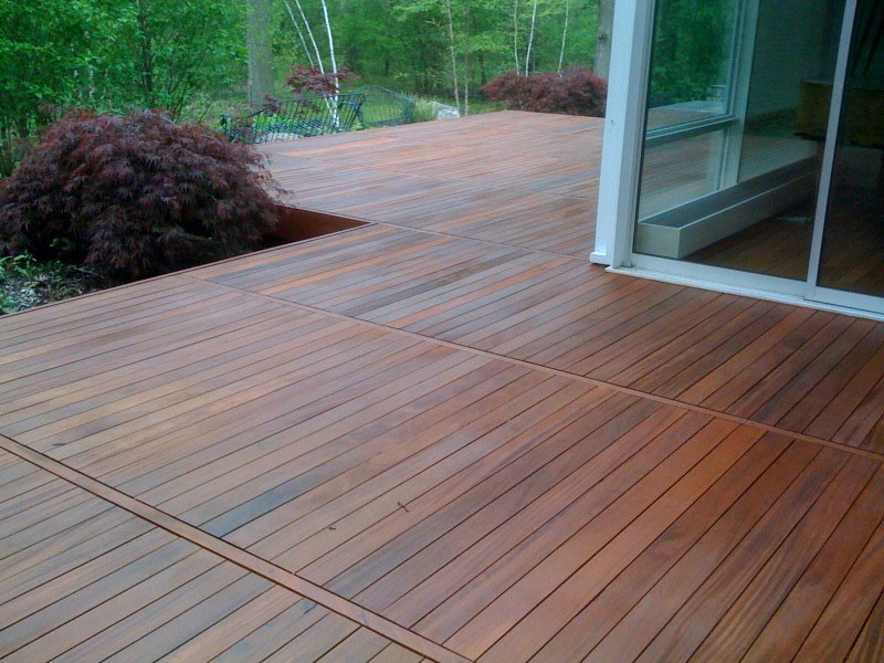 How to maintain the perfect decking all-year round | International Timber