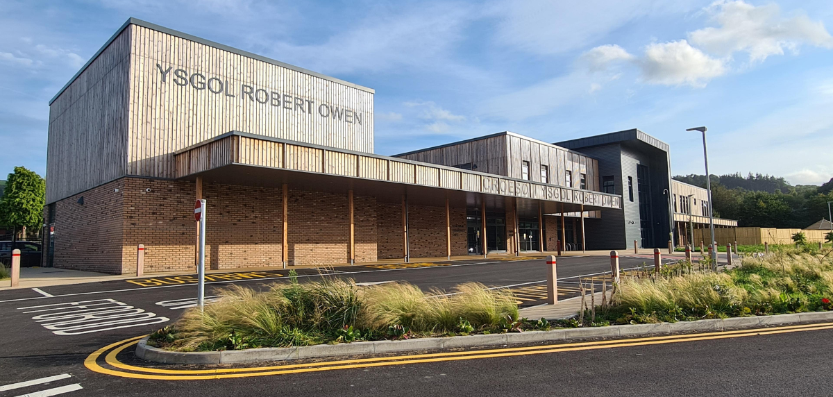 International Timber provides Thermowood Redwood D cladding for ...